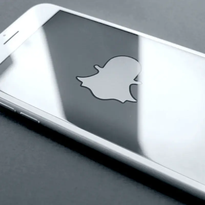 DataGuard NEWS: Apple's privacy changes cause revenue drop for snapchat